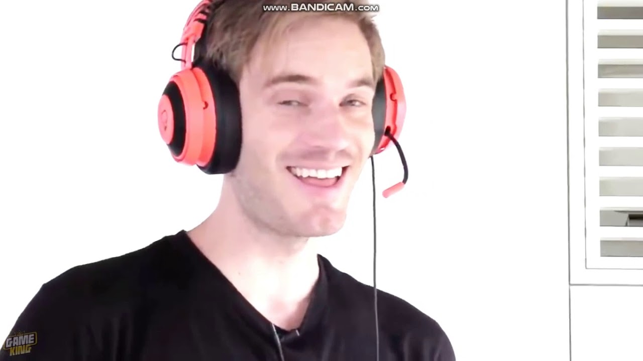 Reacting to fortnite streamers WHO GOT ROB - YouTube