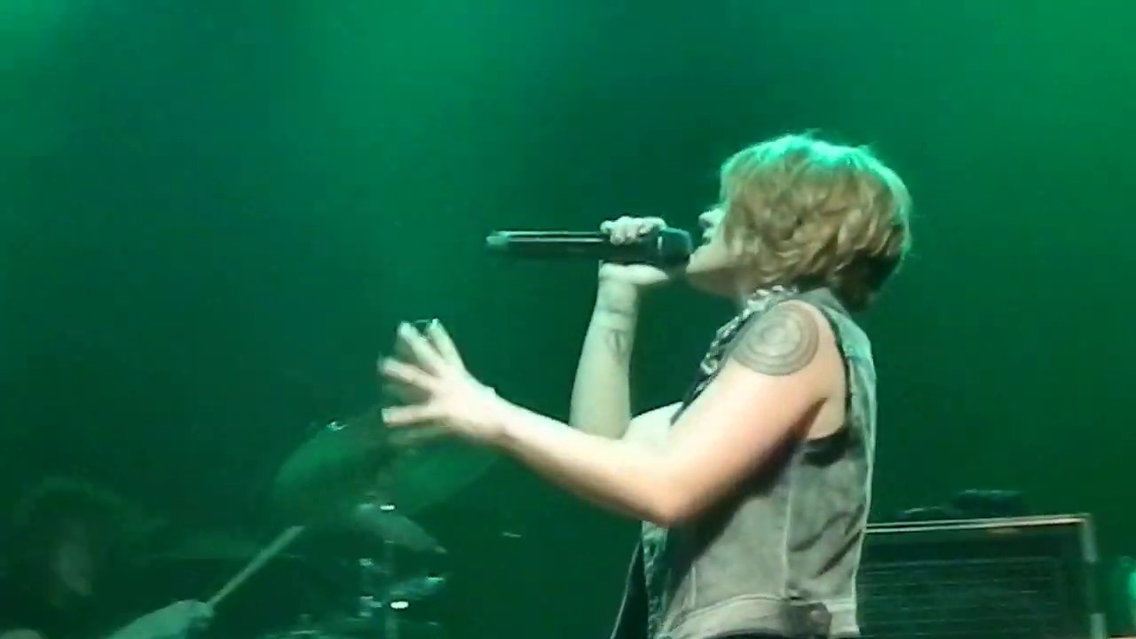 FLYLEAF (Kristen May) - Fully alive - YouTube