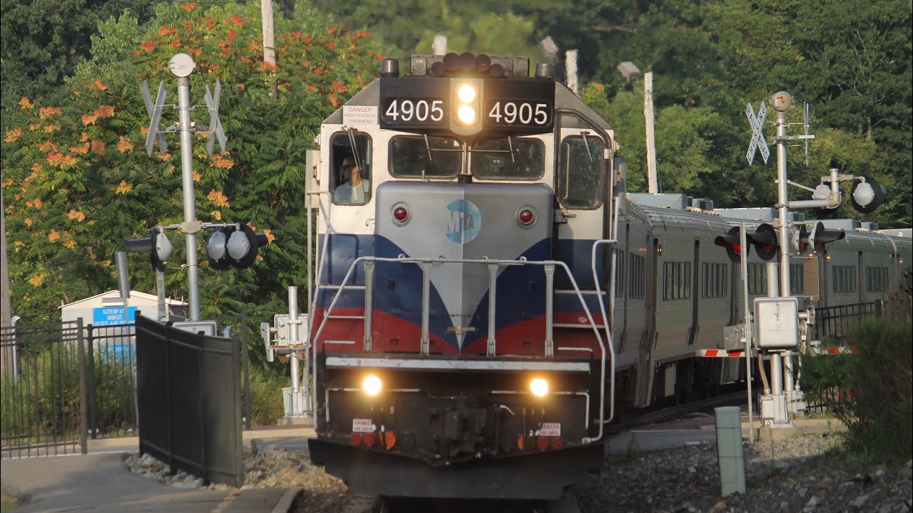 Railfanning at Netcong Station 8/30/21 - YouTube