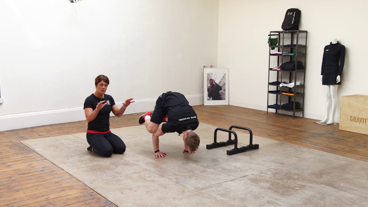 Frogstand Progressions [BEGINNERS] - YouTube