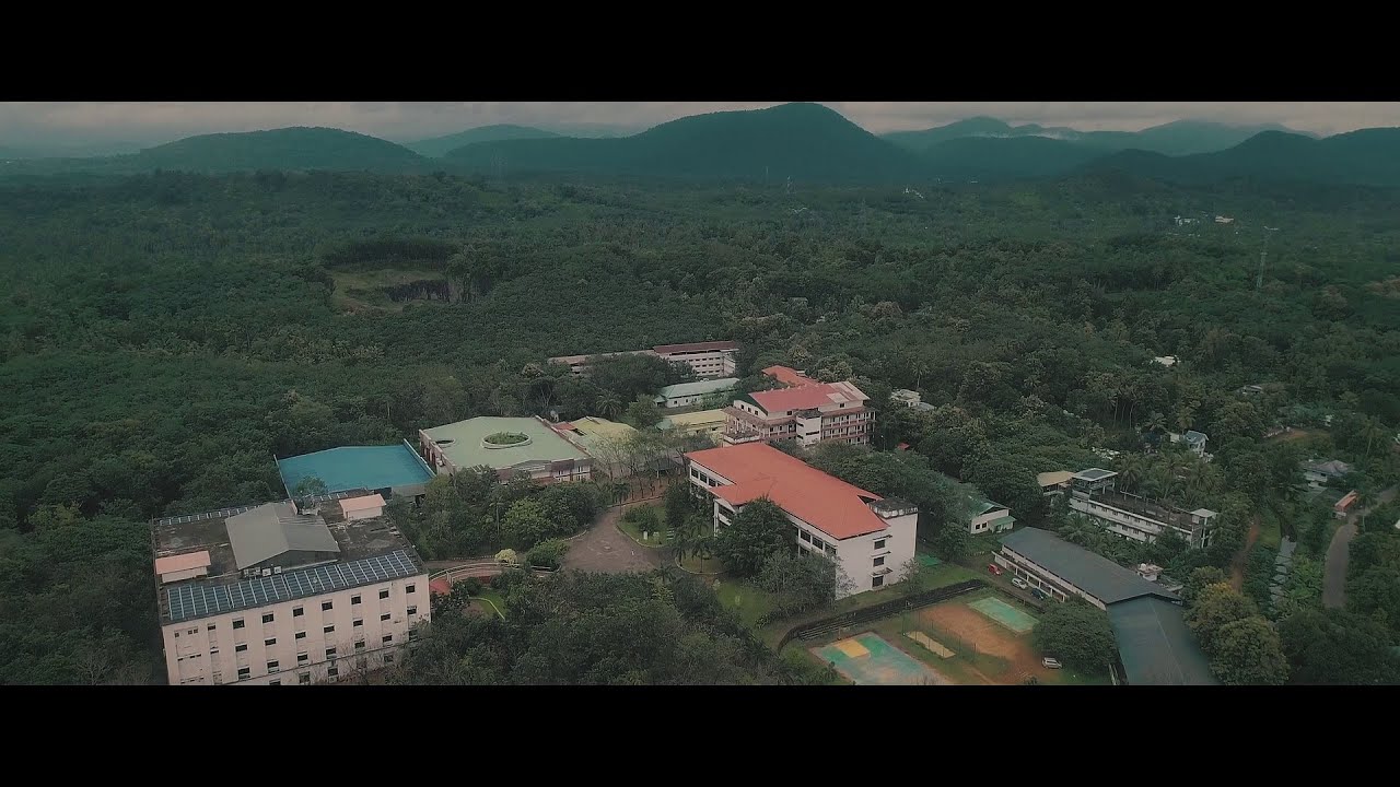 Explore the Vibrant Campus of SCMS School of Engineering and Technology ...