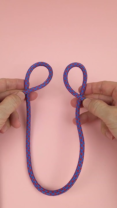 A Common Loop Knot - YouTube