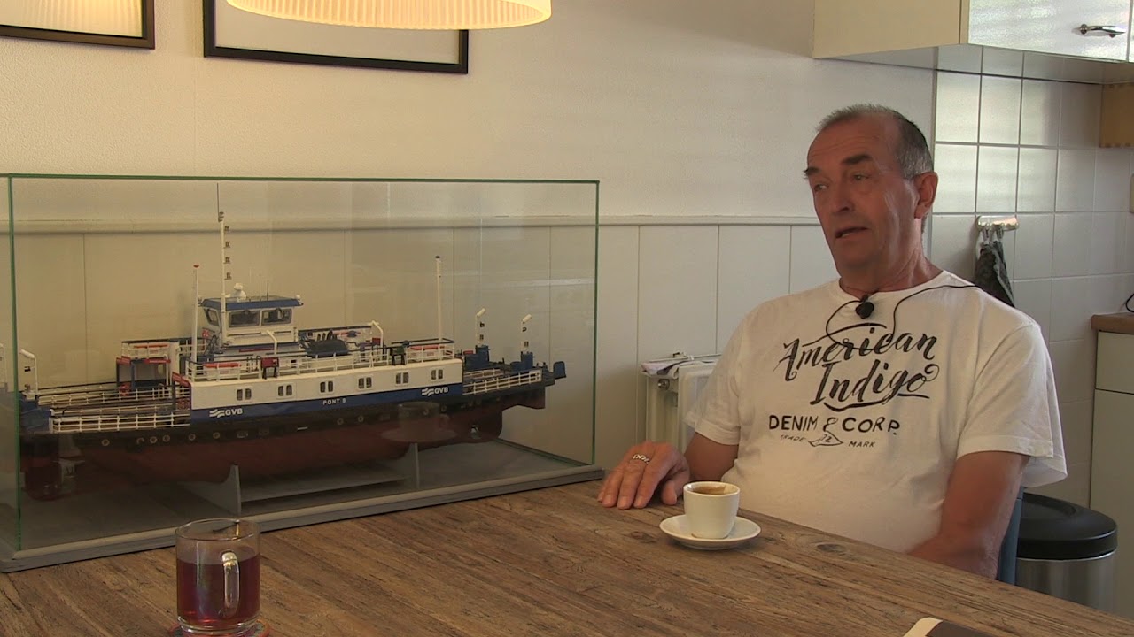 Op bezoek bij modelbootbouwer Rob van Pel - YouTube