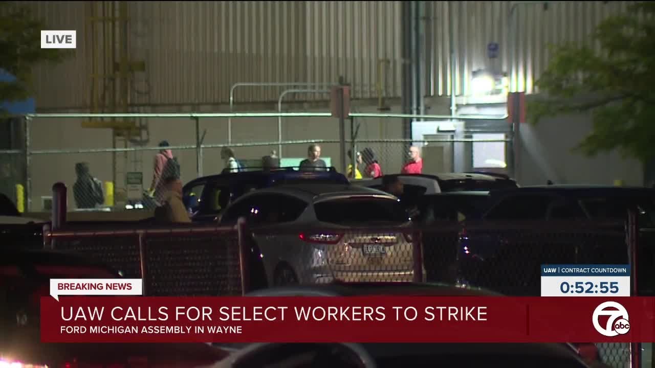 Ford Michigan Assembly Plant called on for possible strike - YouTube