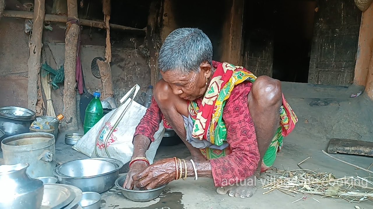 indian rural poor old man lifestyle || poor man how to cook and eat ...