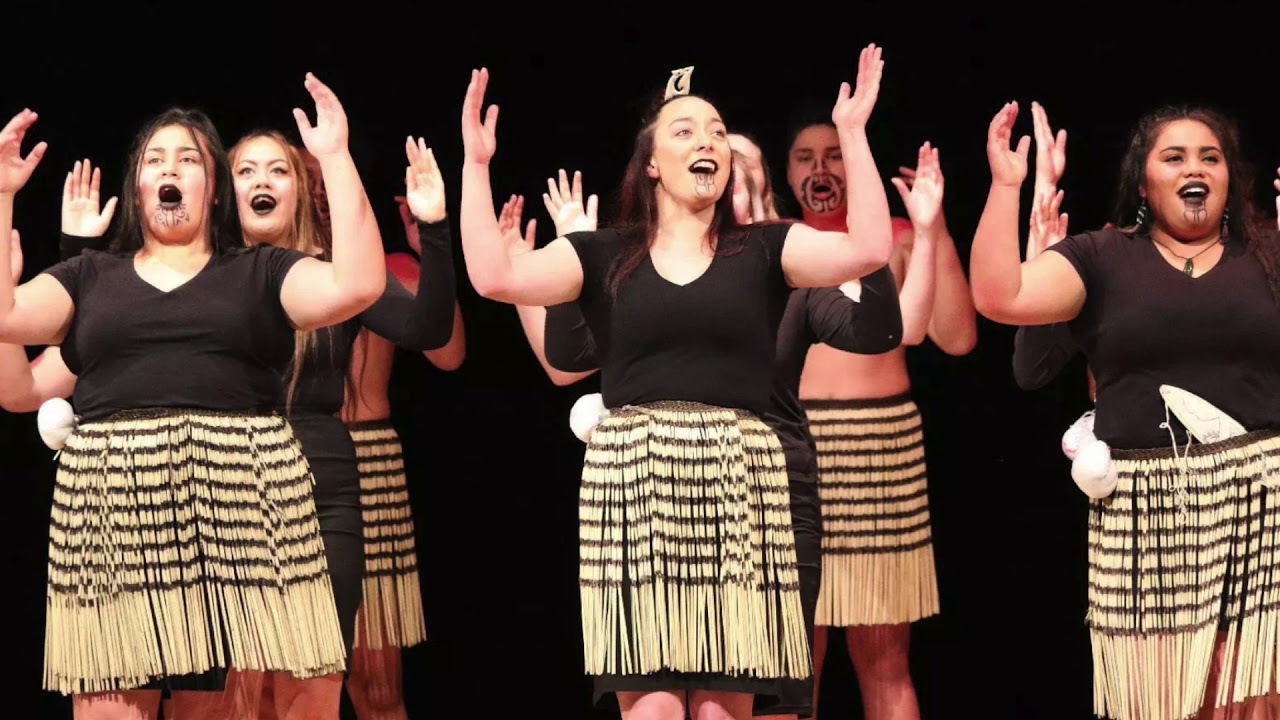 Ashcoll Music - Kapa haka - Whakataka te hau - YouTube
