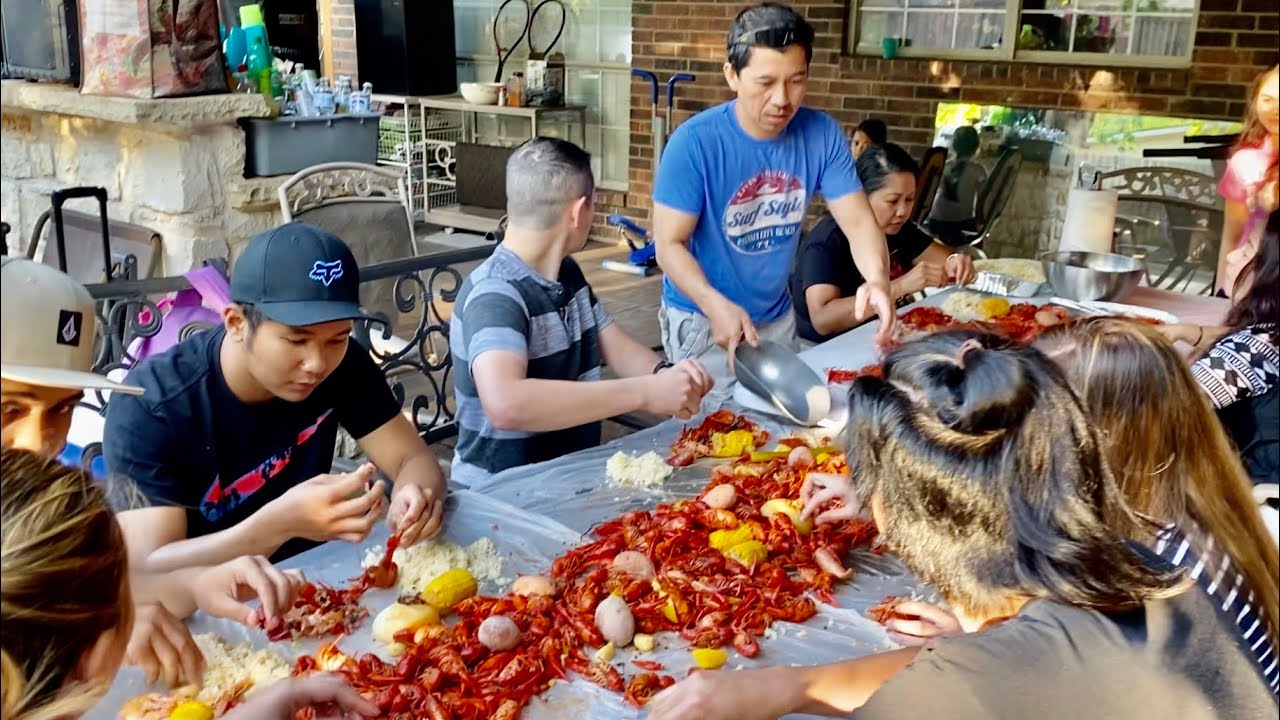 Kabayan Filipino Store & Cafe Family Crawfish Boil in Lewisville Texas ...