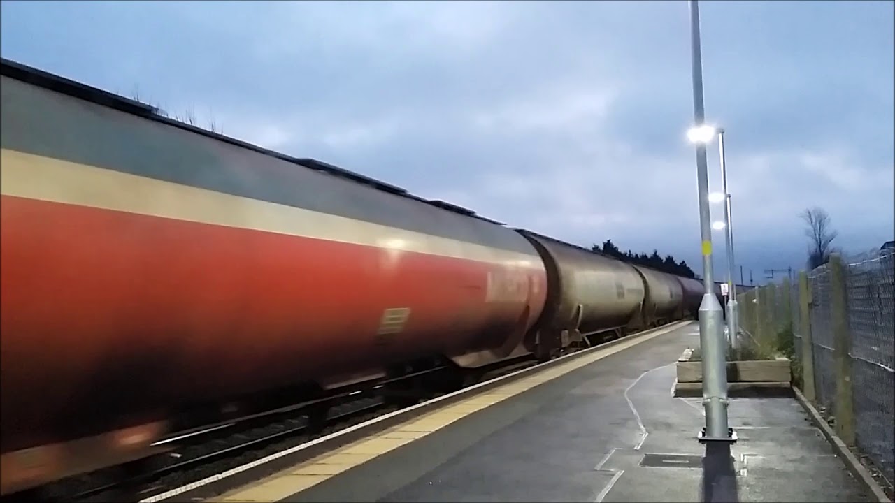 Class 60100 | Patchway | 20/12/17 | Murco Tankers | - YouTube