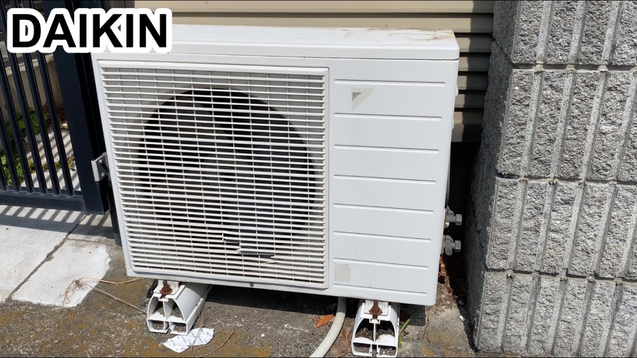 【DAIKIN】ダイキン製の古い室外機 old DAIKIN outdoor unit - YouTube