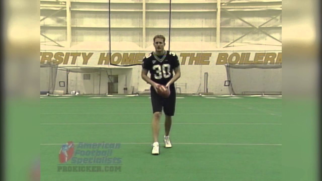 Travis Dorsch Punting "Rocker-Step (One-Step) Punt" Drill - YouTube