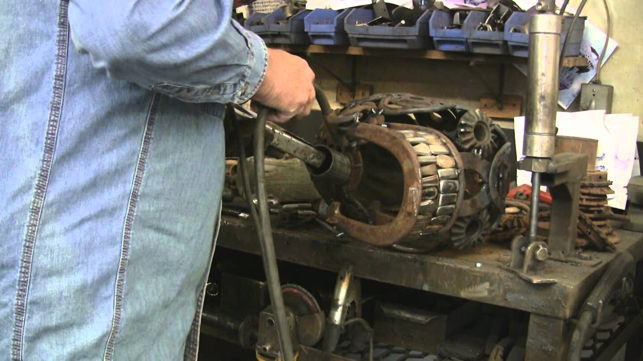 Skeleton Metal Sculpture - YouTube