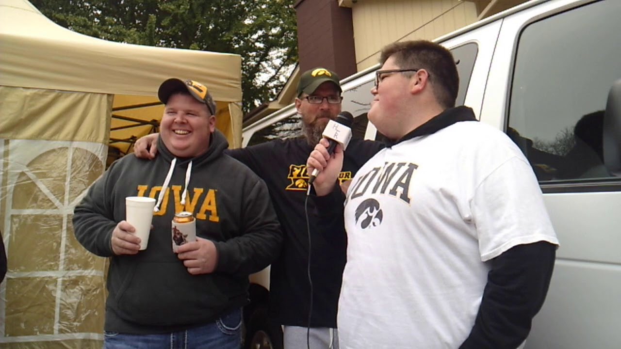 Hawkeye Tailgate Report - Minnesota - YouTube
