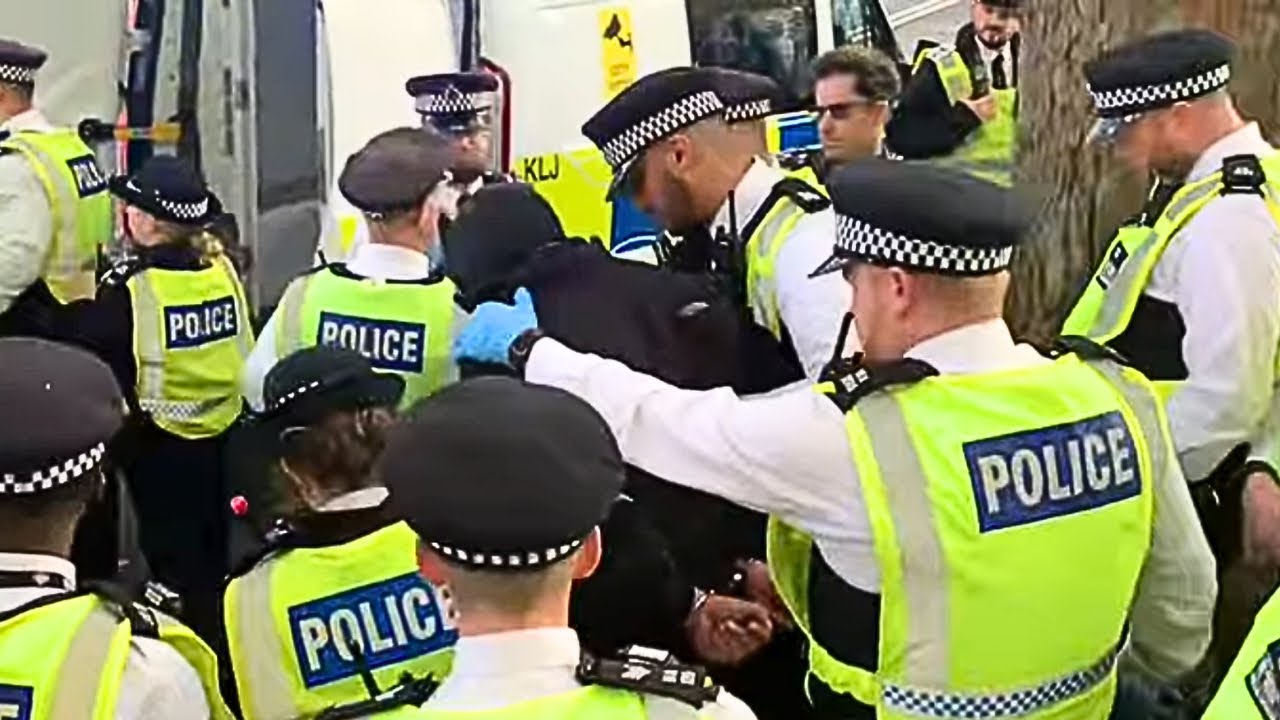 Live: Womans Rights Trans-Tifa Protest - YouTube