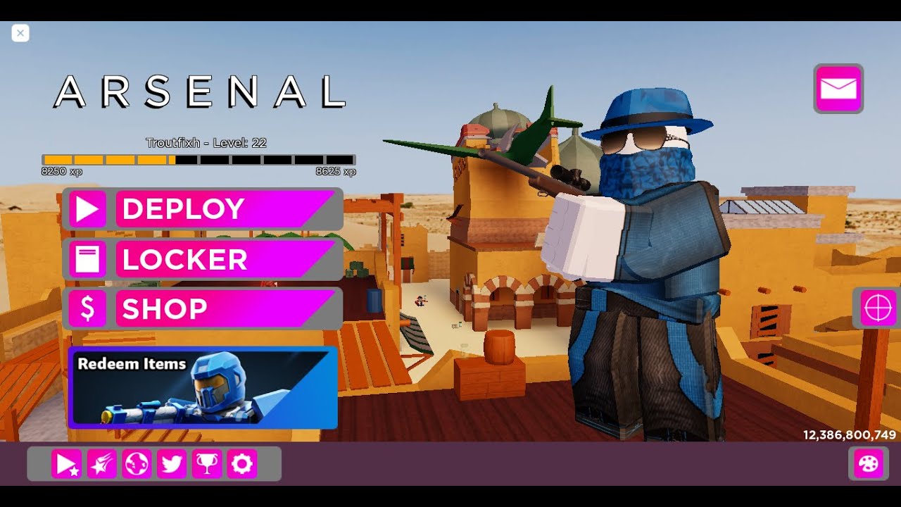 Frist time playing Arsenal Roblox - YouTube
