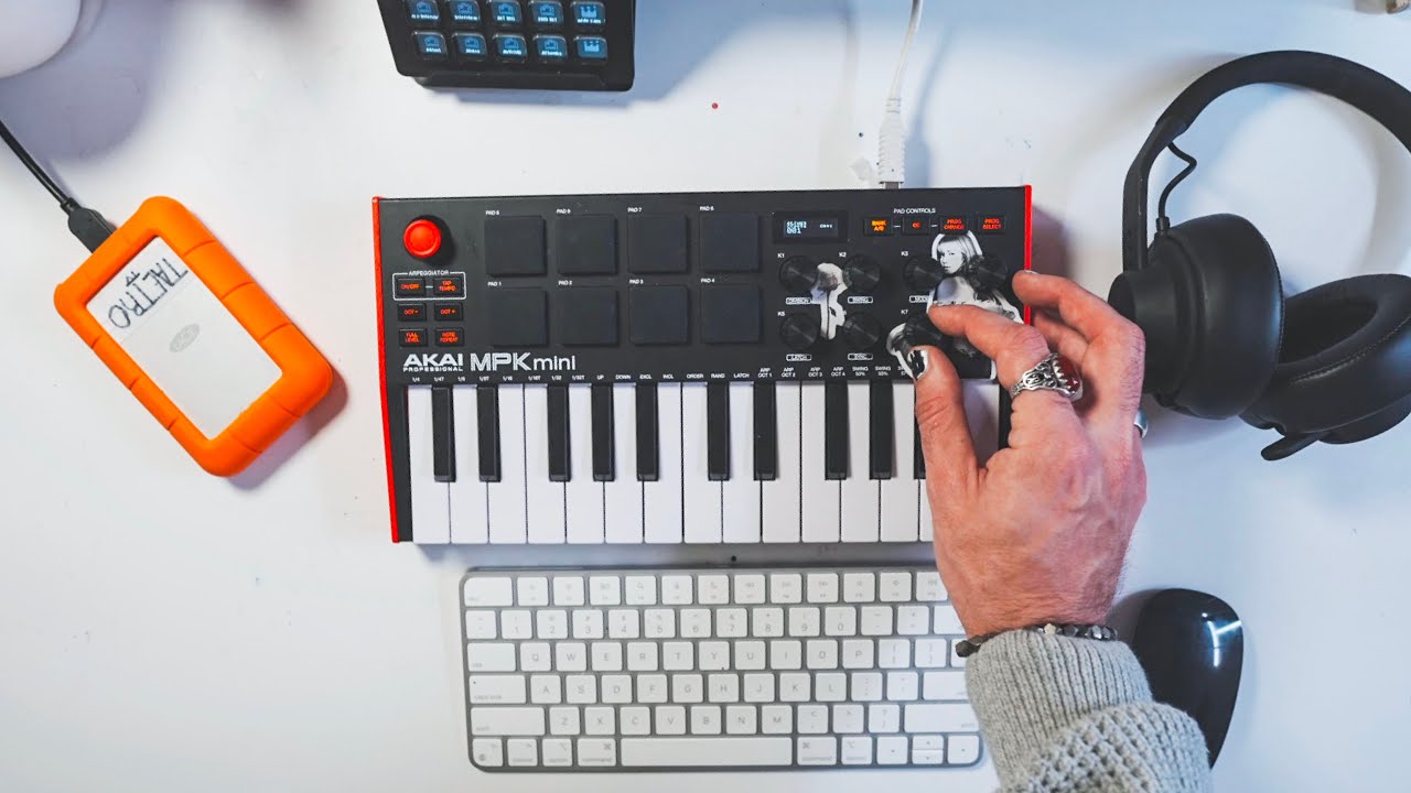 how to finally finish your music & beats - YouTube