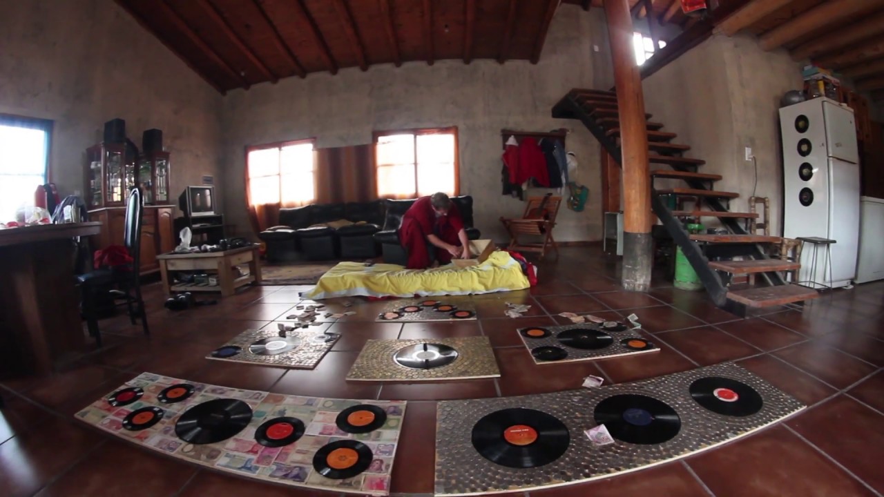 VINILOS MONEY - FERNANDO MARGARIT - YouTube
