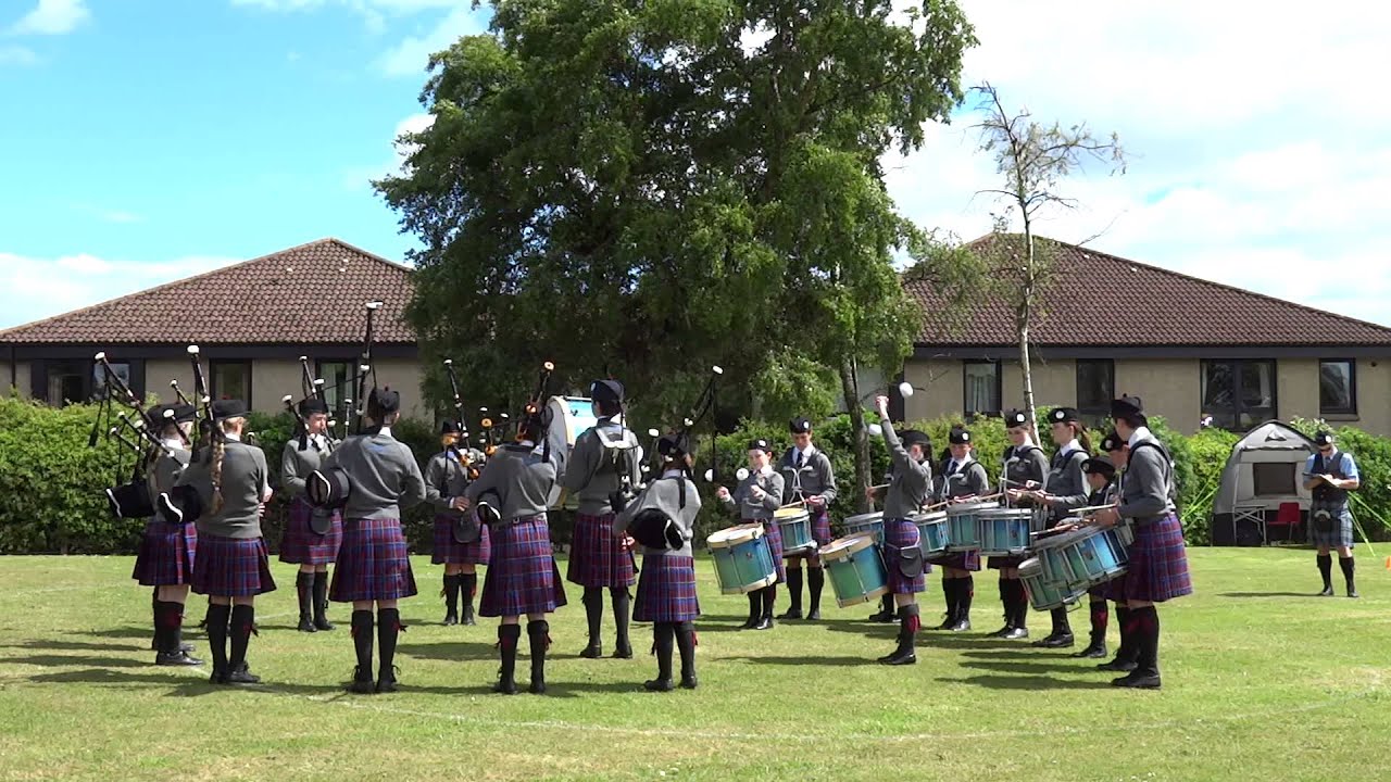 Preston Lodge High School Pipe Band Highland Games Markinch Fife ...