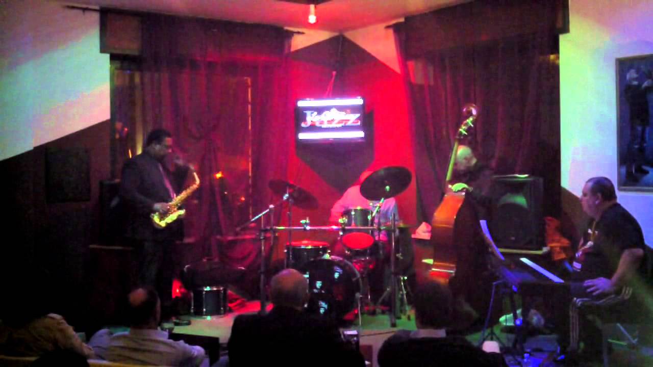 Peppe Merolla Quartet Featuring Vincent Herring - Massimo Farao'- Aldo ...