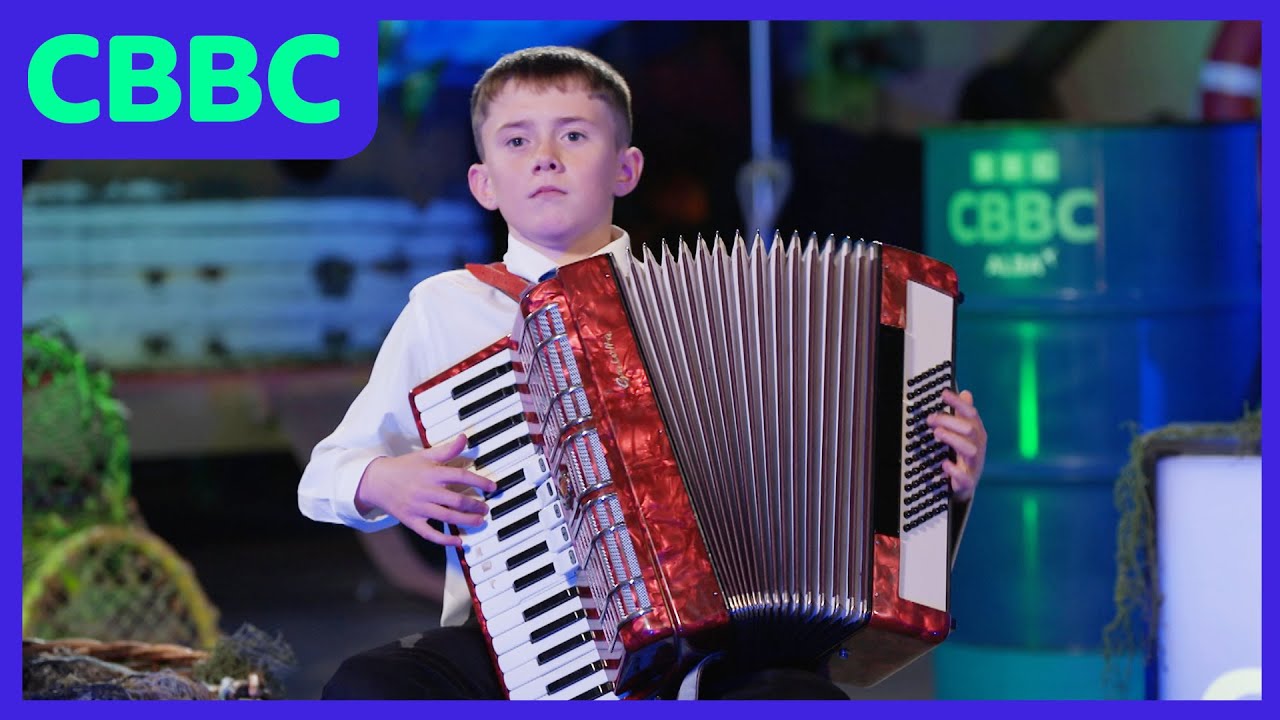 CBBC Aig A' Mhòd Ep 3 | CBBC ALBA | BBC ALBA - YouTube