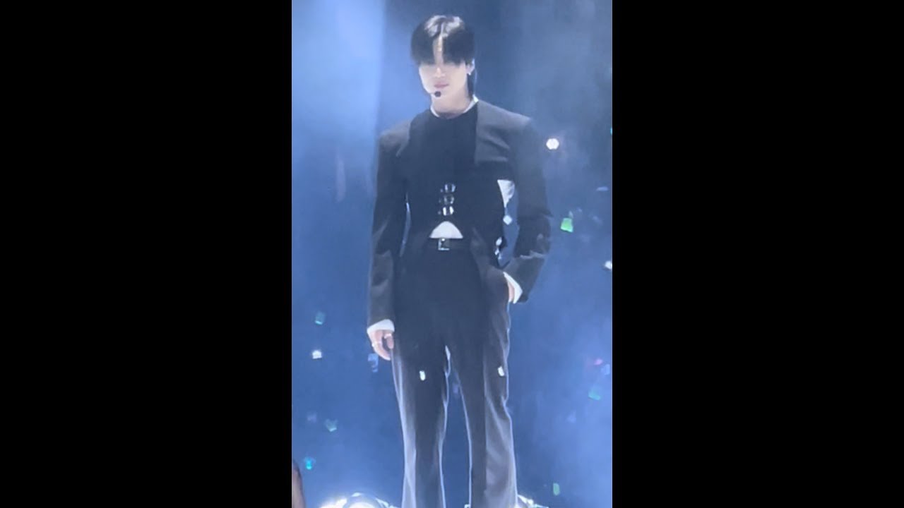 TAEMIN singing Advice at kcon 2023 in Los Angeles. #taemin #kcon2023 # ...