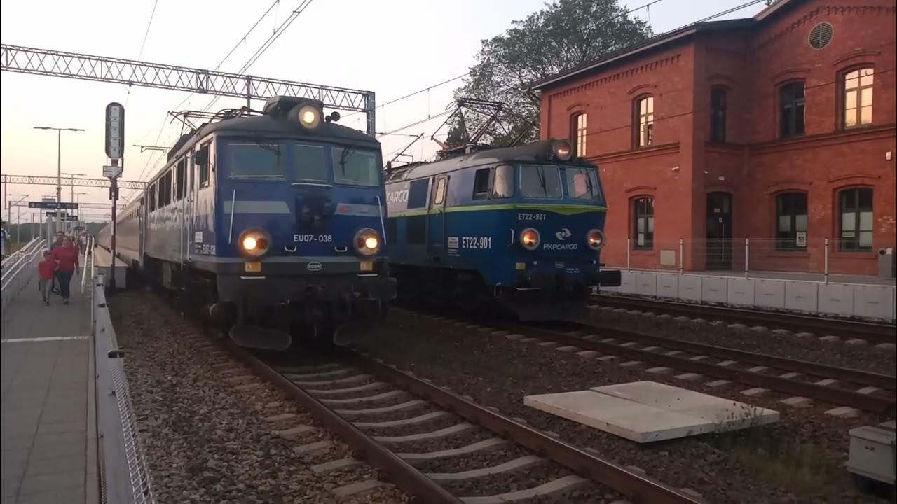 Odjazd IC Szyndzielnia Z stacji Żory EP07-038 + Rp1 - YouTube