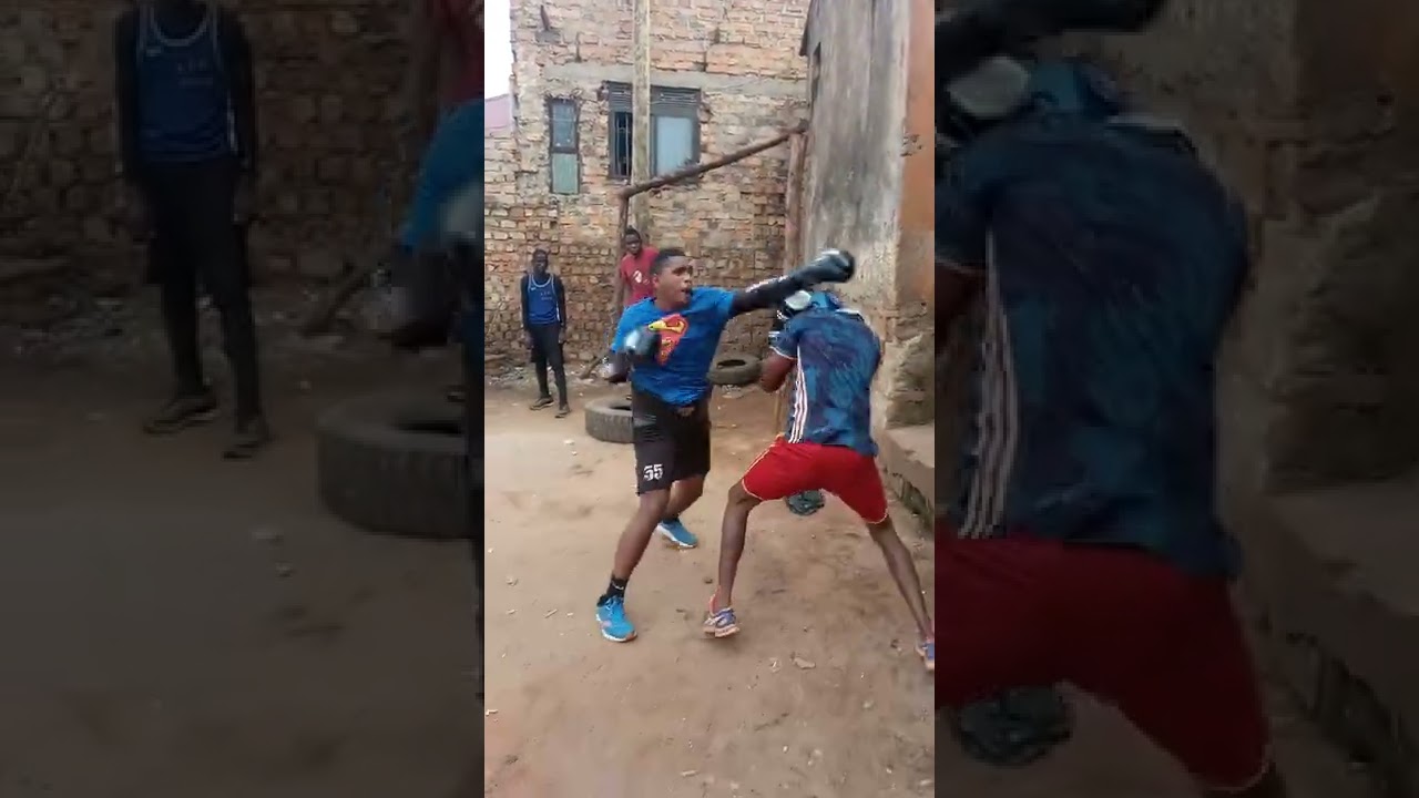 sparing with Babu Yusuf the best boxer in Uganda - YouTube