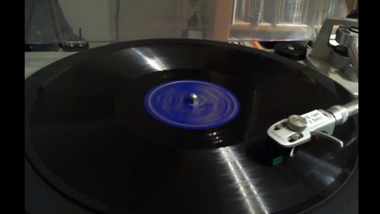 Reilly Farley And Their Onyx Club Boys Wabash Blues - YouTube