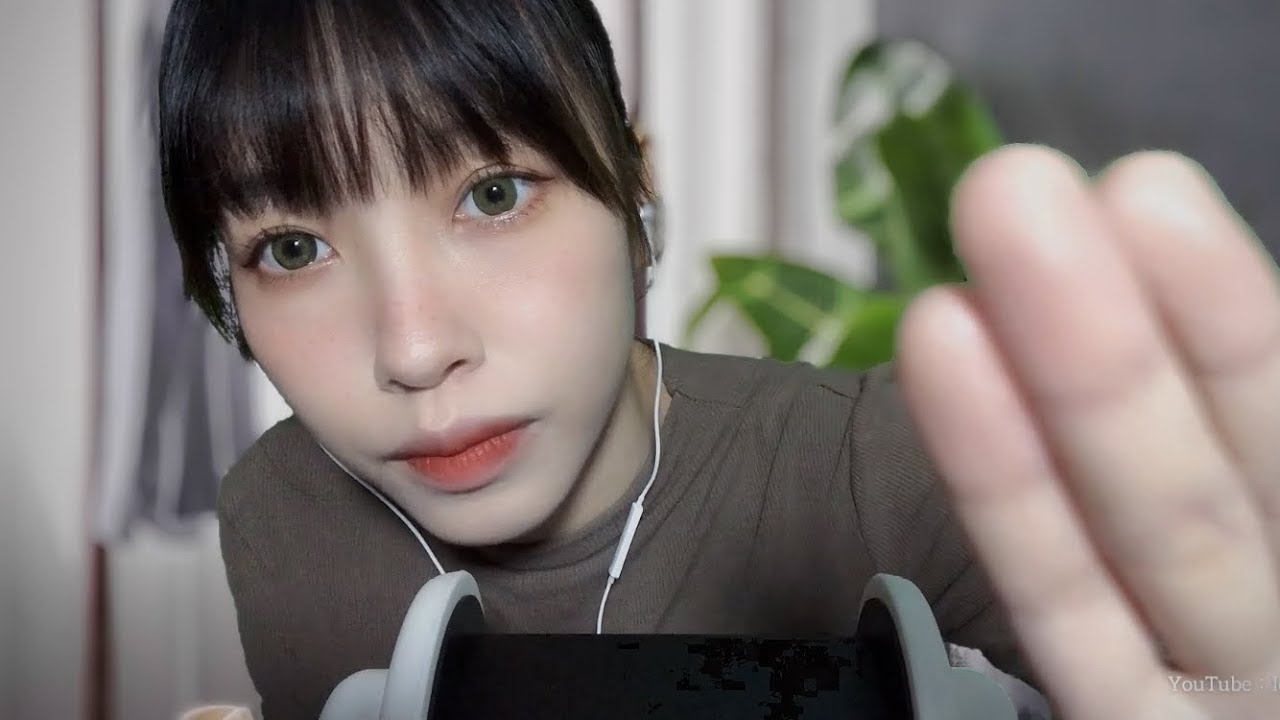 ASMR Preview 💄 - YouTube