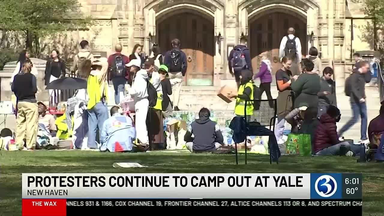 Protesters continue to camp out at Yale - YouTube