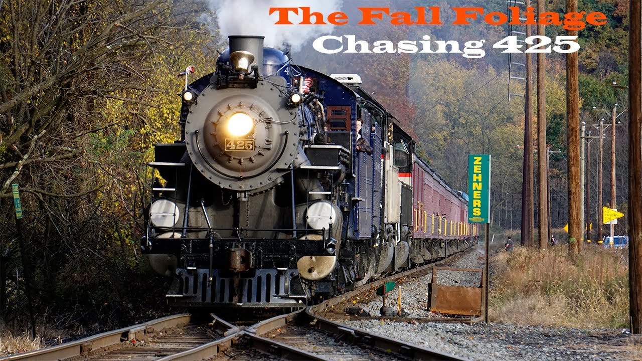 Reading Blue Mountain & Northern: The Fall Foliage Chasing 425 - YouTube