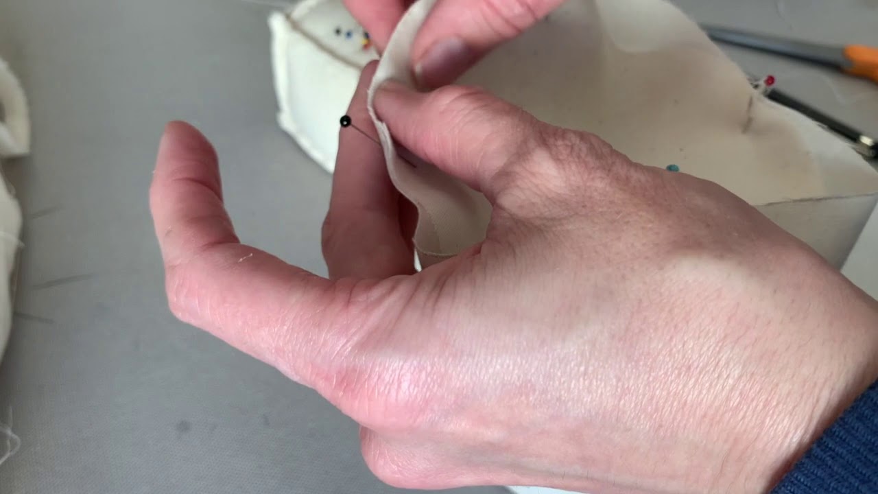 Sewing a Solid Cylinder - YouTube
