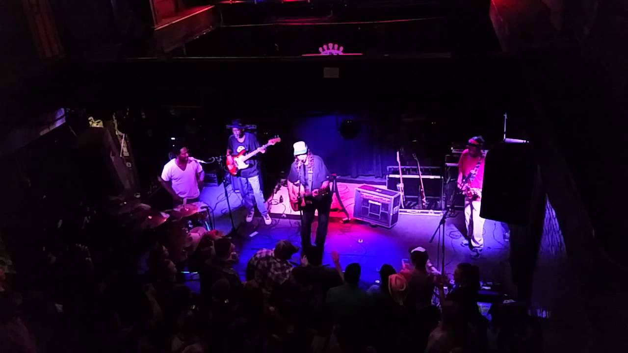 Sunny Ledfurd- (The Pour House, Raleigh NC) - YouTube