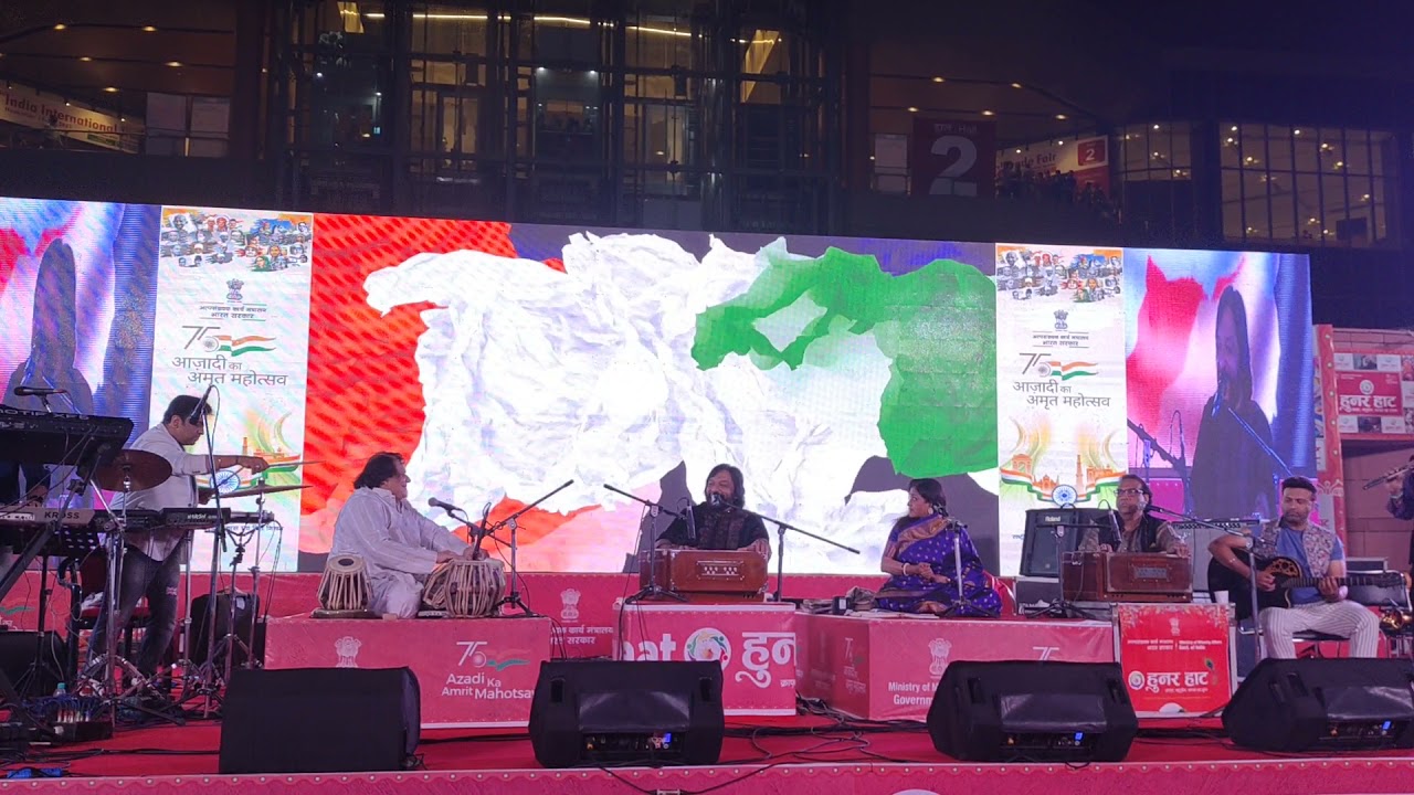 Sandeshe Aate hai Song at Delhi IITF 2021 with Singer Rup Kumar Rathore ...