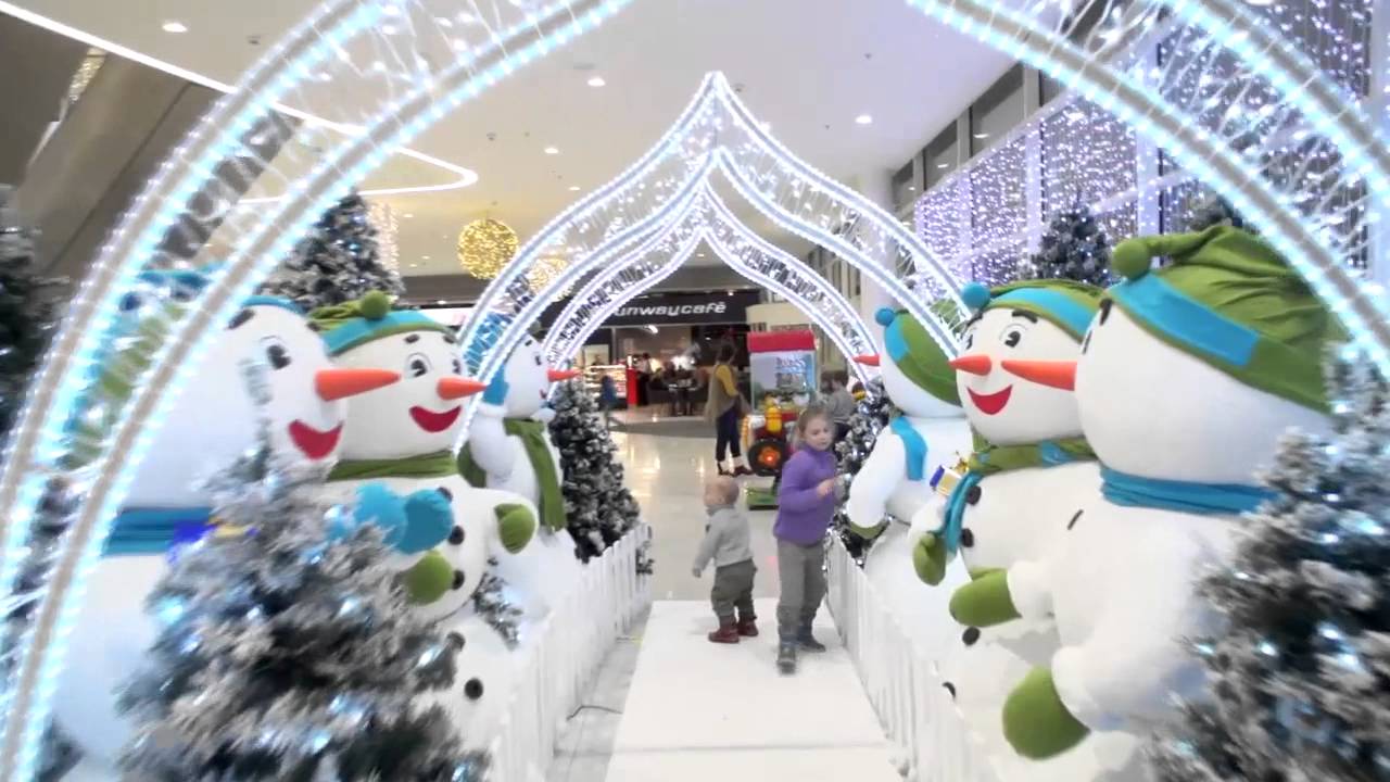 Dancing snowmen scene - YouTube