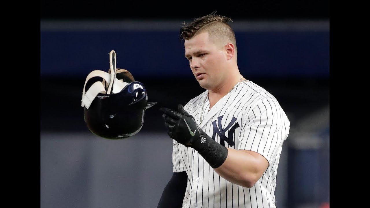 Yankees’ Luke Voit takes spring training BP - YouTube