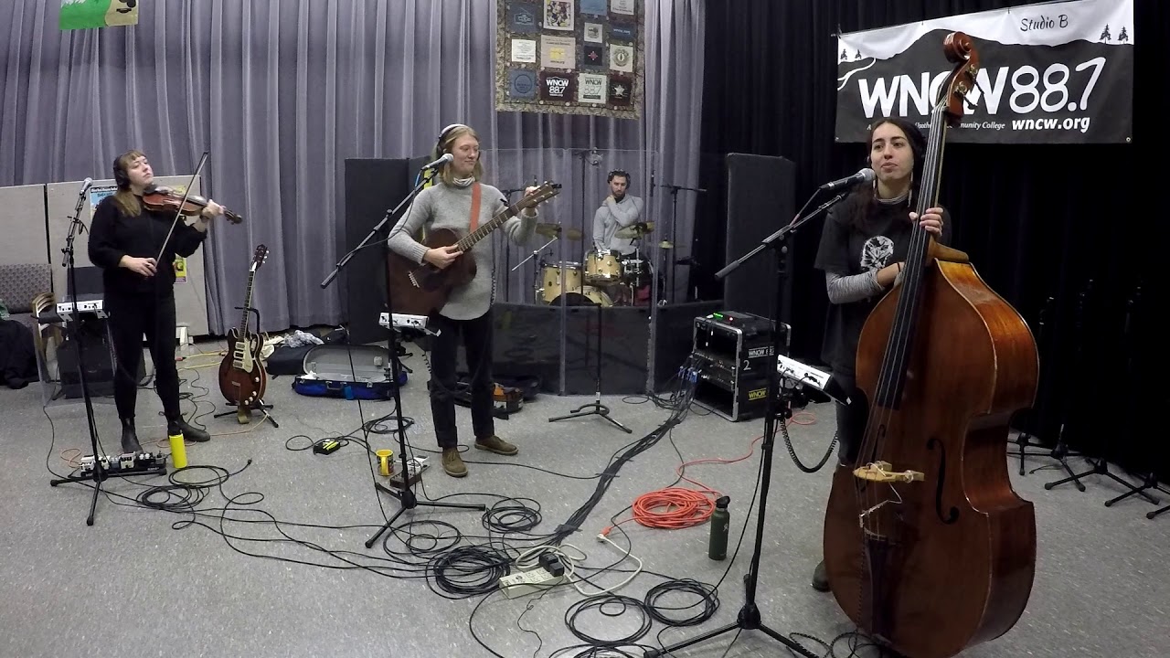 Lula Wiles - On Air Interview - YouTube