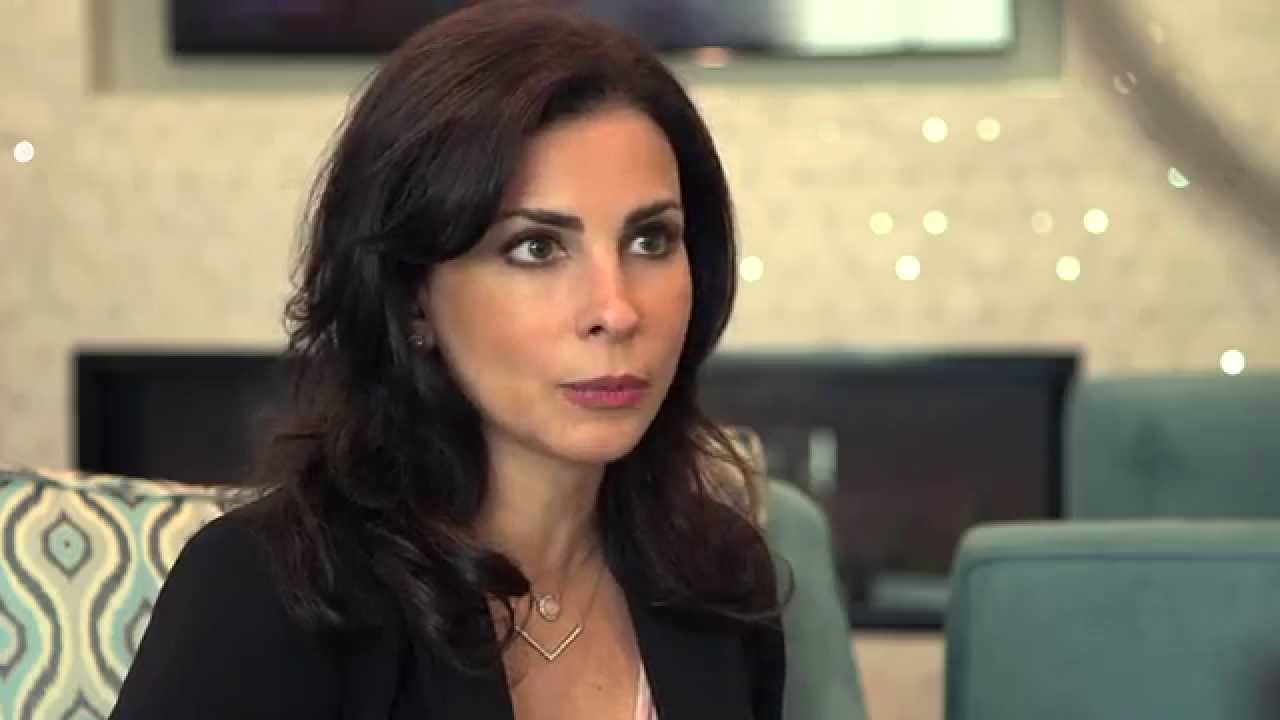 Smiles by Design ı Dr Lazaar - YouTube