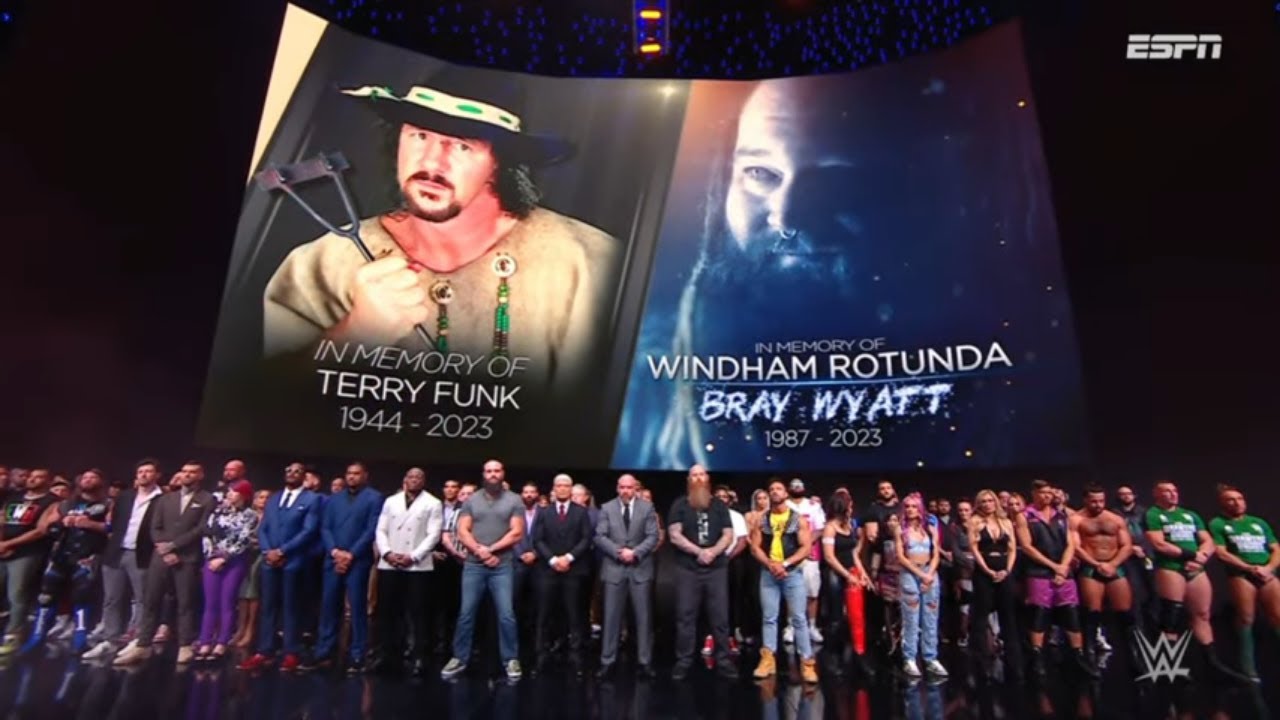 Homenaje en Memoria de Bray Wyatt (Windham Rotunda) - WWE SmackDown 25 ...