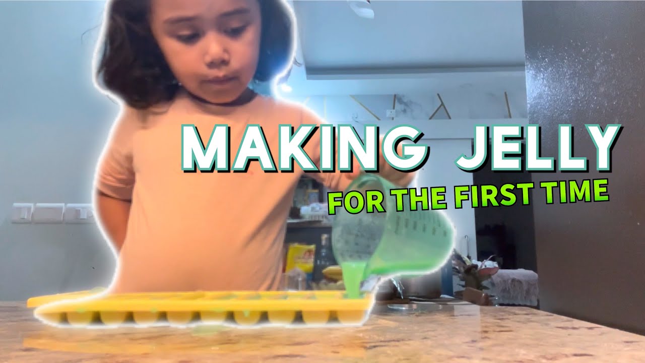 MAKING JELLY for the first time - YouTube