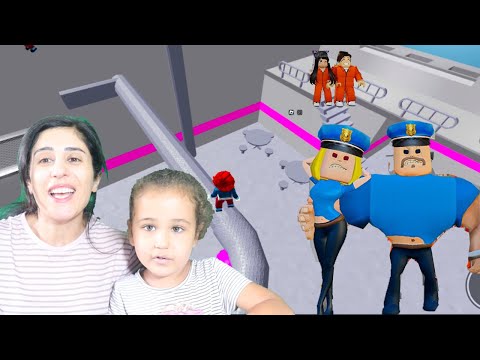 Roblox Komik Şişman Polisten Kaçtık ROBLOX BARRY'S PRISON RUN Esra Oyunda