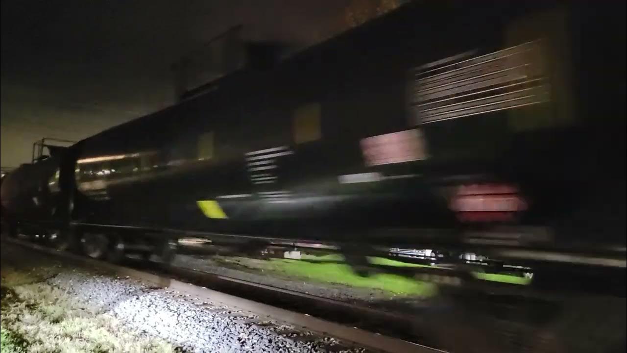 IAIS 519, 714, and 505 mixed freight in Minooka Illinois - YouTube