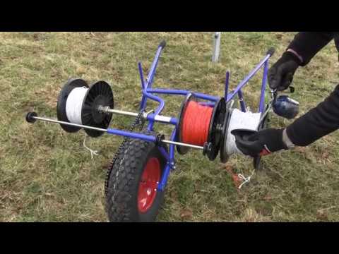 How to use a Barrow Winder | Electric Fencing | Rappa - YouTube
