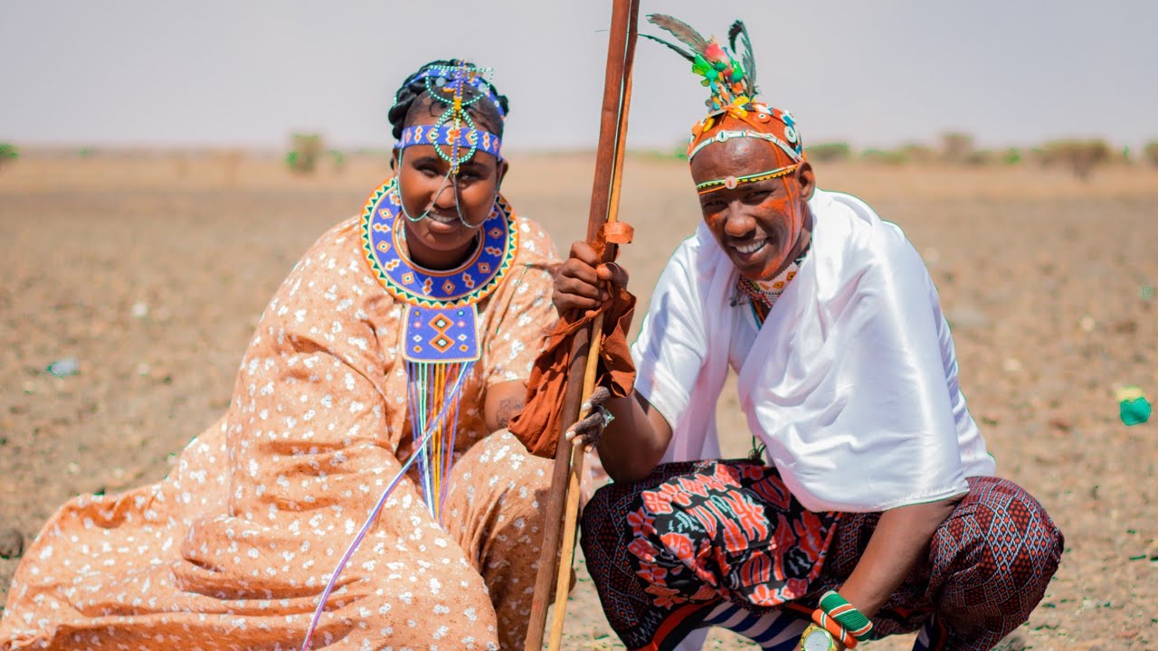 FELISTER WEDS ISAIAH - TRADITIONAL RENDILE WEDDING AT KARGI - YouTube