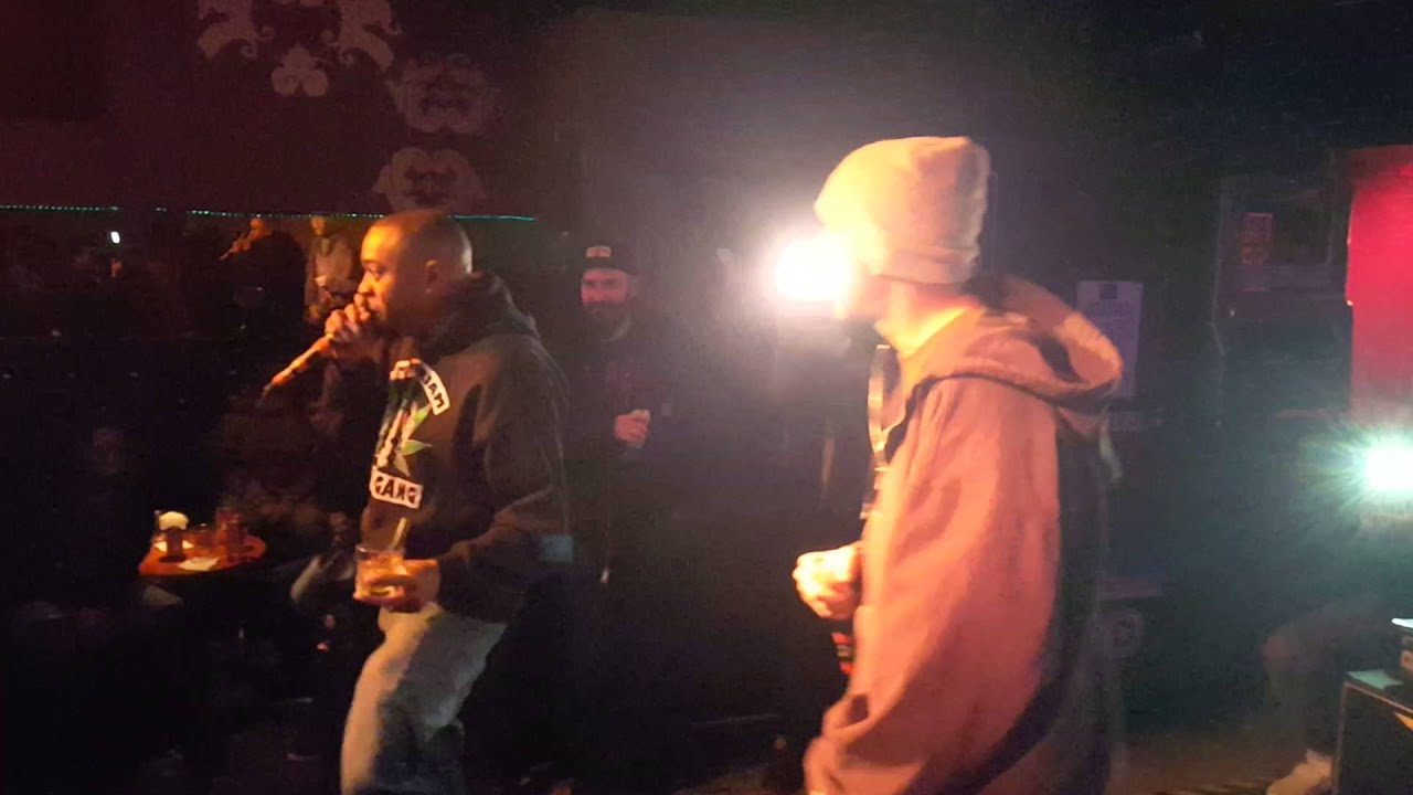 Mc Juice!! Dirty MF Off Da Top Freestyle At SubT! - YouTube