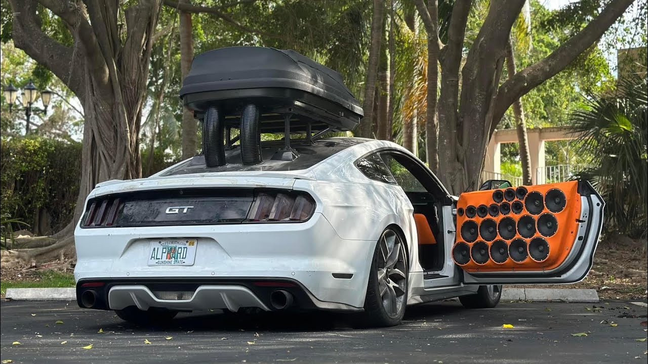 Ford Mustang Sound System! All Deaf Bonce - YouTube