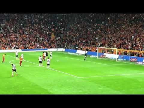 Beşiktaş - Galatasaray Maçı gomis penaltı kaçırıyor 29/04/2018