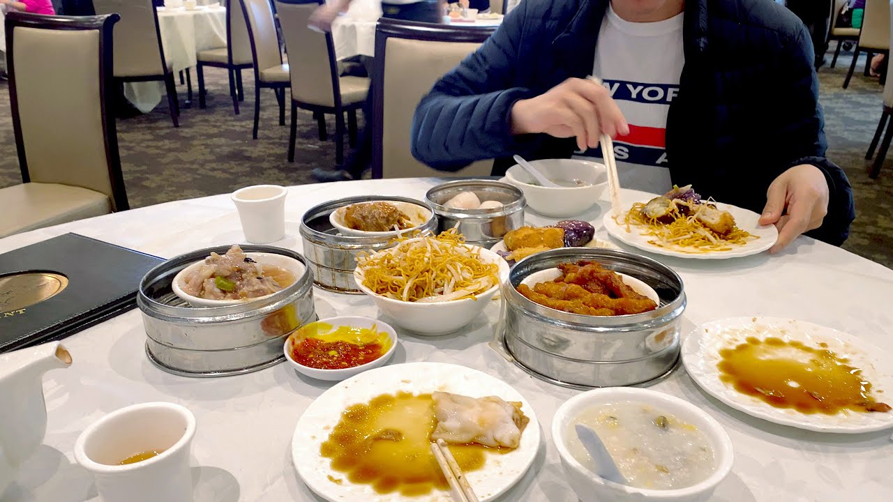 Dim Sum At 5 Star Seafood Restaurant. - YouTube