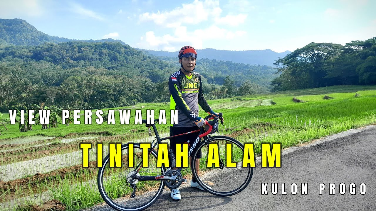 Satu lagi View Menawan dari perbukitan menoreh - Bersepeda saat musim ...