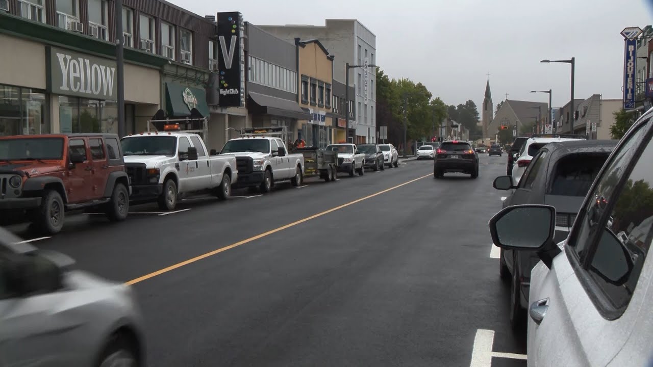 Centre-ville : La Ville de Val-d’Or satisfaite de la phase 3 - YouTube