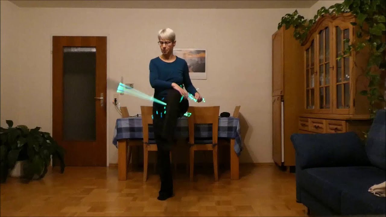 Light Whip Tutorial: Leg Passes Inwards - YouTube